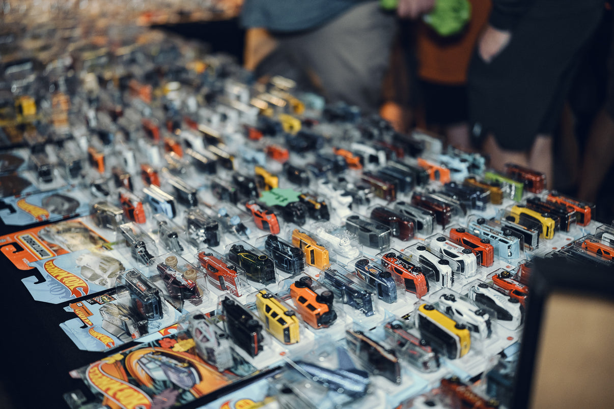 Artifact Alley: Craft & Collect
